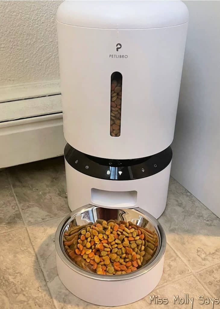 Monitor Your Pet's Food With Petlibro Granary Camera Monitoring Feeder ...